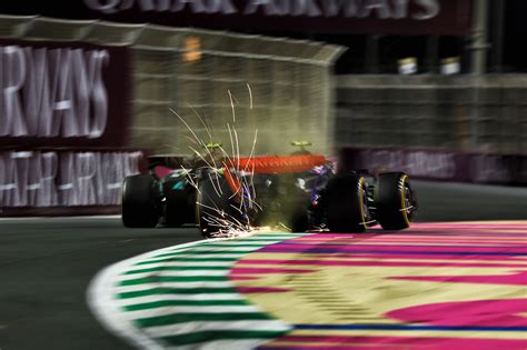 メルセデスf1代表 サージェントと高速ニアミス事故のハミルトンを擁護 【 F1 Gate Com