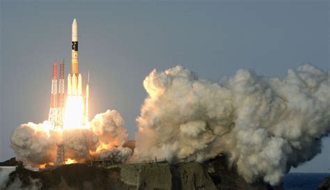 First Japanese Rocket With Commercial Payload Launched Daily Mail Online