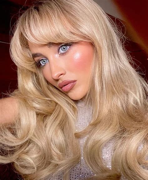 Sabrina Carpenter Makeup Inspo Sabrina Carpenter Sabrina Hair Cuts