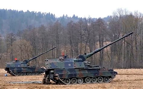Бронетехника ВС Германии стянута к белорусской границе