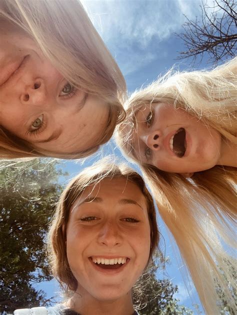 Bffs Women Girl Giants Best Friends Woman Inspiration Beat