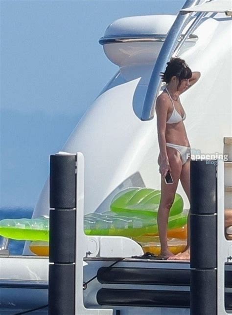 Dakota Johnson Page Nude Celebs The Fappening Forum