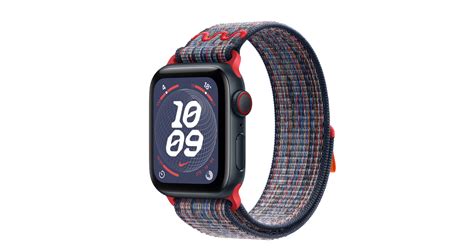 購買 Apple Watch Se Gps 流動網絡；40 毫米午夜暗色鋁金屬錶殼；藍色配紅色 Nike 運動手環 Apple 香港