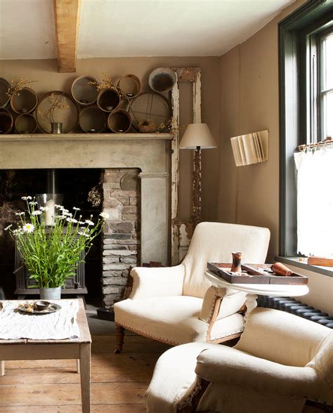 Creative Ideas To Maximize Small Front Room Space