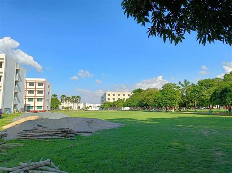 Utkarsh Mauryas Review On Institute Of Technology And Management