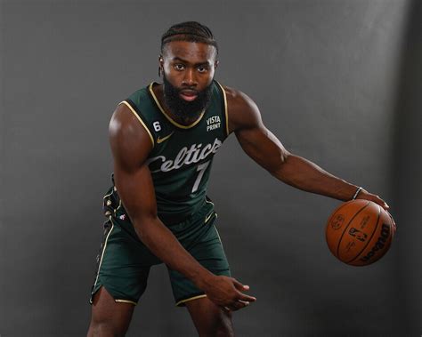 Celtics Unveil City Edition Uniforms That Honor Bill Russell