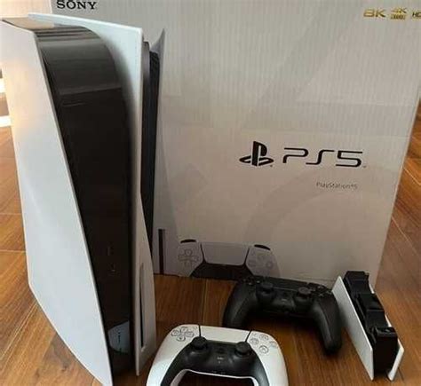 Sony PS5(подписки PS Plus Deluxe + EA Play) | Festima.Ru – частные ...