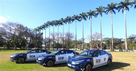 SJC Prefeitura entrega novas viaturas 100 elétricas à GCM e PM
