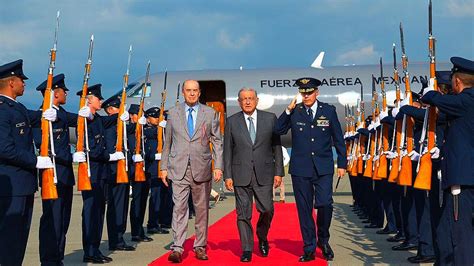 Amlo En Colombia Para Conferencia Latinoamericana Y Del Caribe