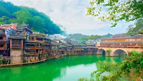 7 8月份旅游最佳地方 8月哪里凉快适合旅游 带孩子必去的30个地方 第12页 大山谷图库