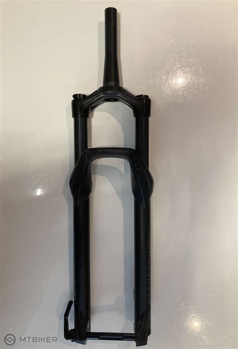 SR Suntour XCM Hlo-Ds, 120mm - Odpružené vidlice na 29" bicykle ...
