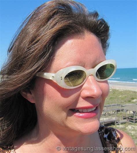 Vintage 1950s And 1960s Cats Eye Sunglasses Page 3