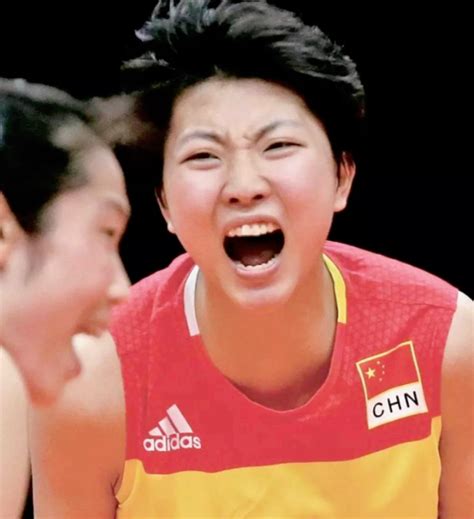 回顾女排名将袁心玥：从重庆走出来的女排队长，目标是巴黎奥运会