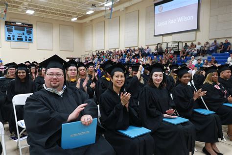 Smwc To Hold Two Commencement Ceremonies Smwc