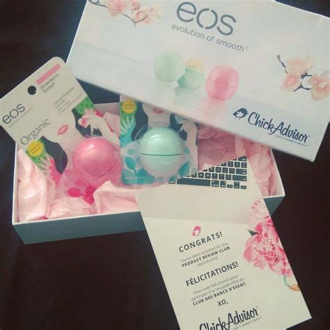 Eos Organic Smooth Spheres Lip Balm In Strawberry Sorbet Reviews In Lip