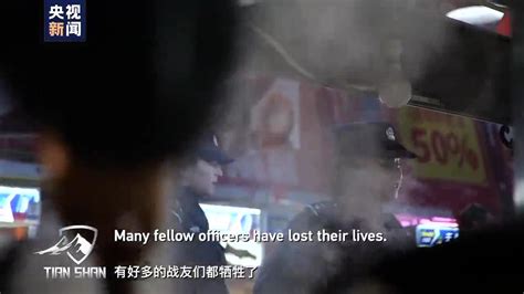 新疆和田女子特警队来了 含视频 手机新浪网