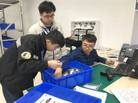 机务视窗丨摆脱“原始”，重庆维修基地工具库房实现系统化管理 搜狐大视野 搜狐新闻