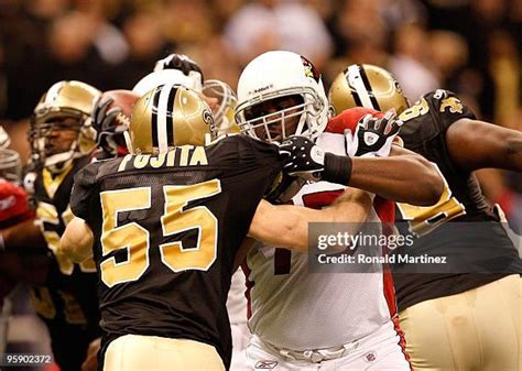 Scott Fujita Photos And Premium High Res Pictures Getty Images