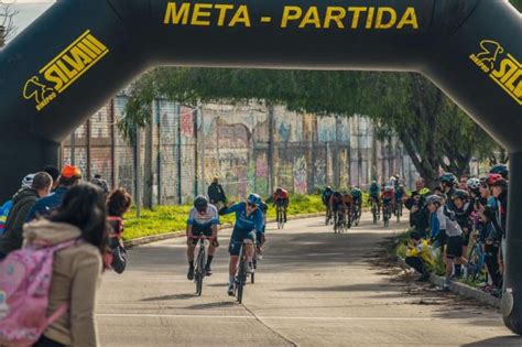 Quinta Normal Vivió Una Gran Jornada De Ciclismo A Beneficio De Mario Bretti Ridechile Cl