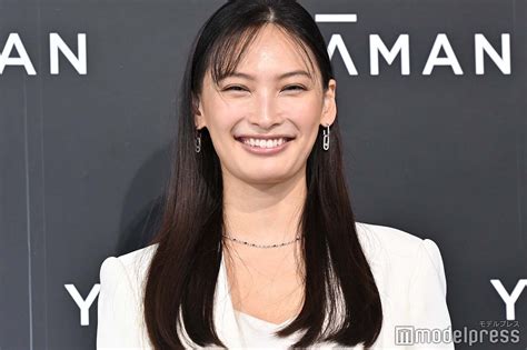 画像2337 ワンオクtoru、妻・大政絢の誕生日祝福 2ショット公開に「尊い」「美男美女」の声 モデルプレス