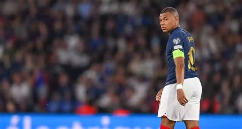 Psg équipe De France Mbappé Se Fait Reprendre De Volée Par Un Coach