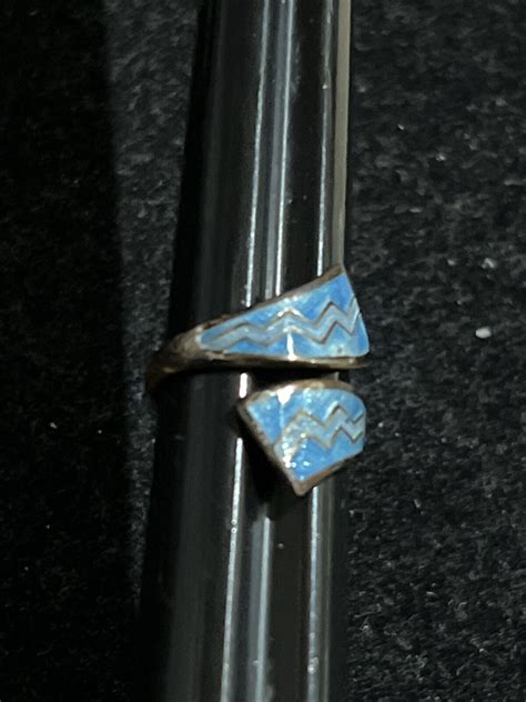 Amco Vintage Crossover Bypass Enamel Sterling Silver Gem