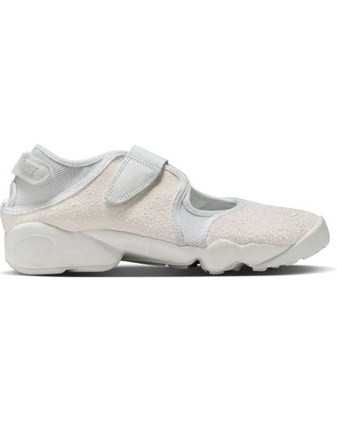19 Best Mary Jane Sneakers For Spring 2025