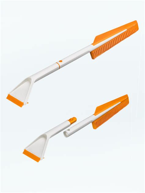 Škrabka a smetáček do auta Fiskars SnowXpert bílá | RAWA