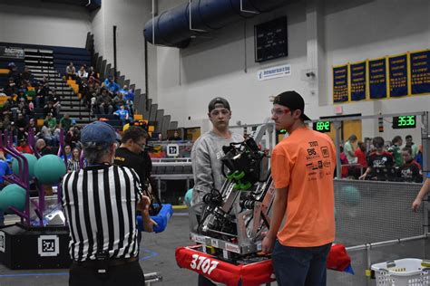Robotics Team Reflects On Ups And Downs Of Season Bhs Times