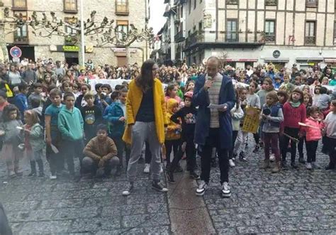 Una Ikastola De Hernani Redobla La Presión Sobre La Empresa Del Menú Escolar De Durana El Correo
