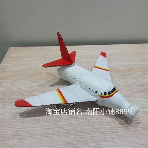 矿泉水瓶手工实用 儿童 大山谷图库