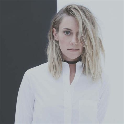 Ruelle Amazing Musical Artist Beautiful Mind Beautiful Voice