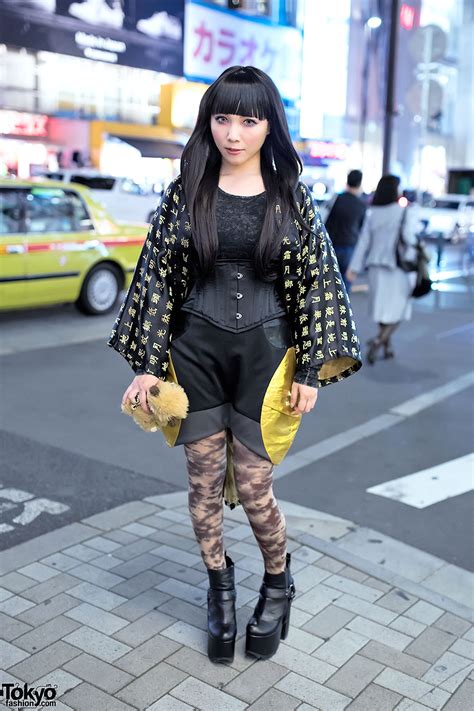 Harajuku Girl W Kanji Print Beautybeast Bag Corset And Yru Platforms