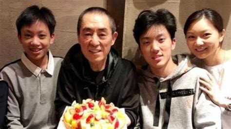 陈婷为72岁张艺谋庆生 透露二儿子获耶鲁大学录取通知书 凤凰网