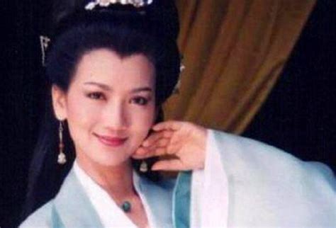 趙雅芝《新白娘子傳奇》已經38歲，17歲的盛世美顏你見過嗎？ 每日頭條