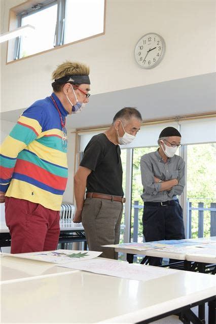 第29回那須良輔風刺漫画大賞審査会及び記者発表について 湯前まんが美術館
