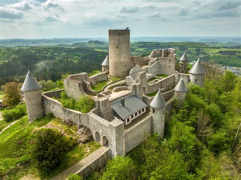 Burgruine Nürburg Nürburg Nürburgring Eifel Adenau Burgen Schlösser