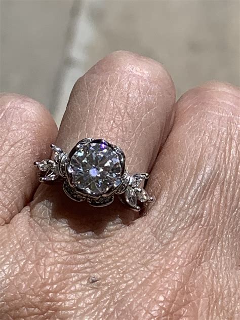 Moissanite