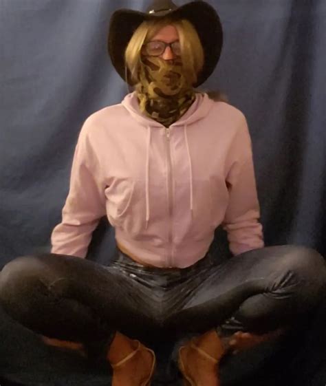 Cowgirl Sexy Sandy Nude Pics Xhamster