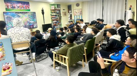 店里人最多的一天椅子都去隔壁借了9把 饮品营业额又破千了 YouTube
