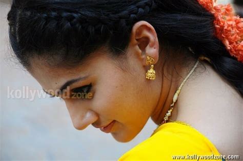 Sexy Tapsee Pics 02 58409 Kollywood Zone