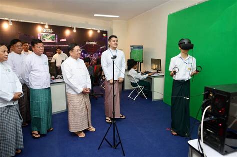 အချင်းချင်းစည်းလုံးညီညွတ်မှုမရှိဘဲ လွဲမှားသည့် အယူအဆများ လုပ်ဆောင်နေကြပ