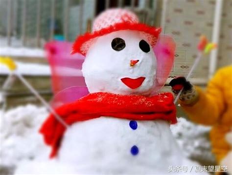西安一夜暴雪一大早便出現這麼多雪人 每日頭條