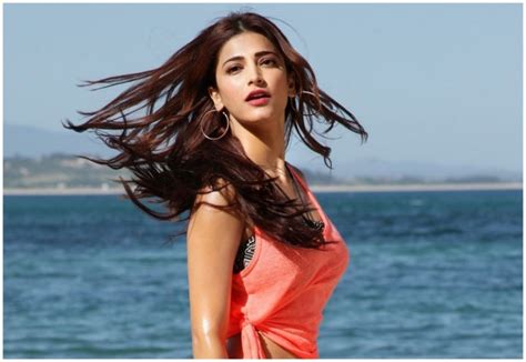 Shruti Haasan Latest Hot Photoshoot Oct 2015 Bolly Mirchi