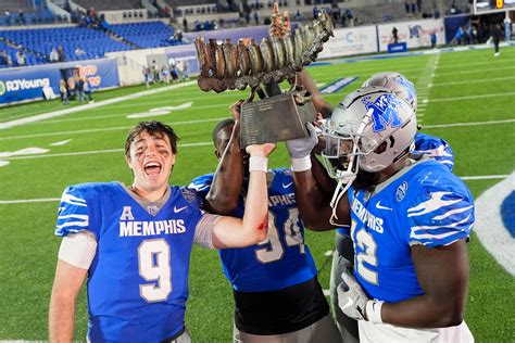 Memphis Football Mailbag Areas Of Concern Position Battles Trap Games