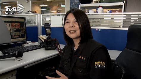 首位女新聞士！軍聞社陳映竹 部隊「嬌點」│tvbs新聞網