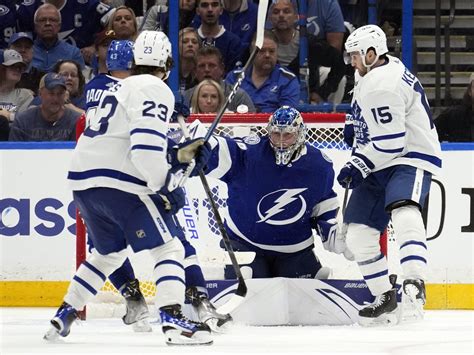 Maple Leafs Executing The Game Plan Really Well Lightning S Andrei
