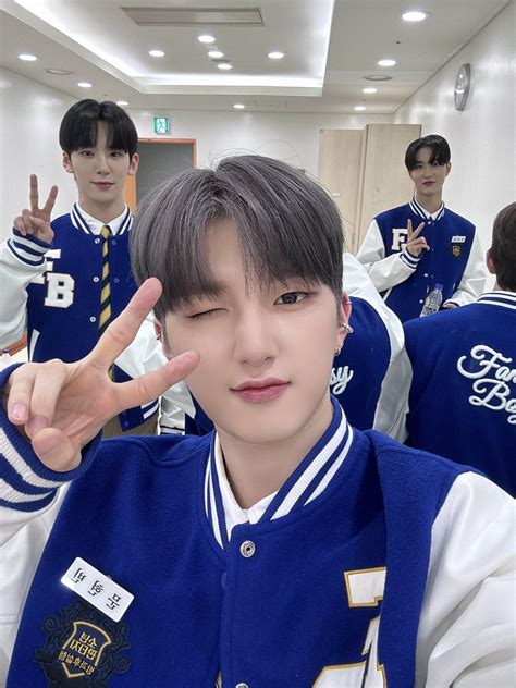 소년 판타지 On Twitter 어제 생방송 잘 보셨나요 어느덧 방송이 일주일도 안 남았네요🥲 파이널까지 💙문현빈 그리고 우리 유준원팀💙 응원 많이 해주세요 빵빵즈