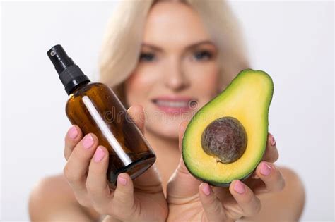 Discover The Amazing Benefits Of Natural Skincare With Avocado And Oil