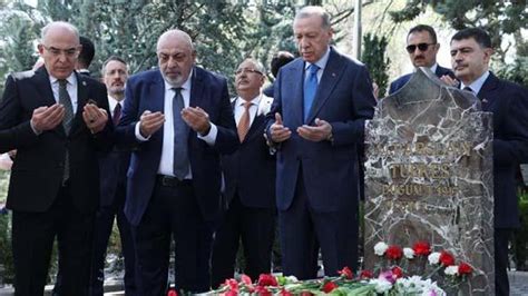 Cumhurbaşkanı Erdoğandan Türkeşin Mezarına Ziyaret Güncel Haberler